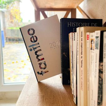 Famileo, le journal familial qui fait le bonheur des grands-parents